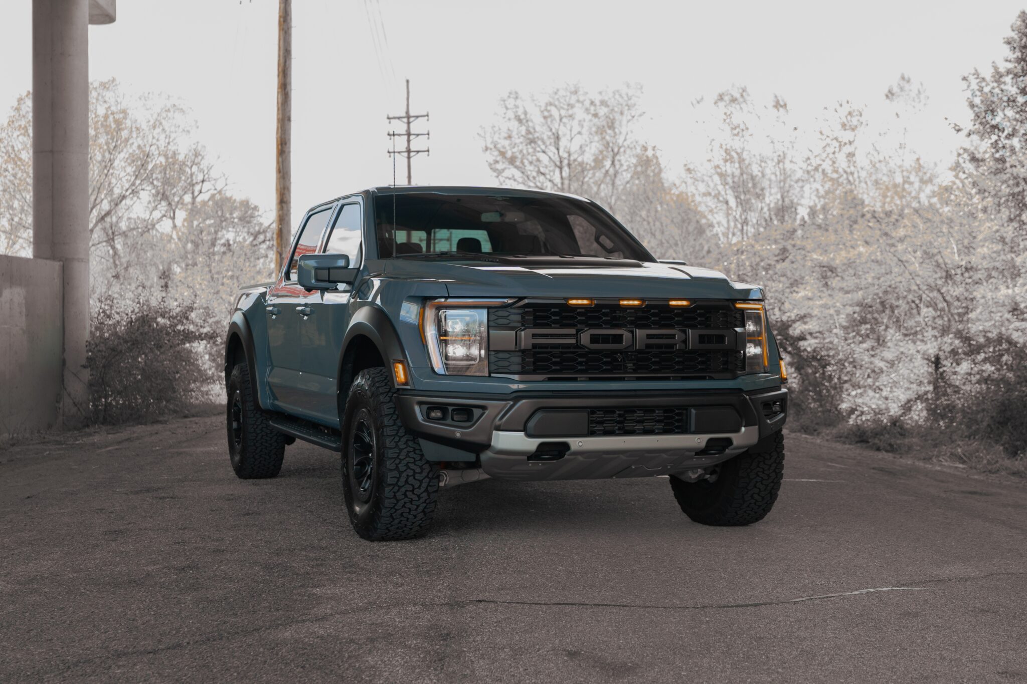 Azure Gray Raptor - Gateway Car Connection Azure Gray Raptor - Gateway Car Connection